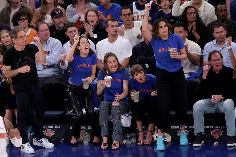 Taylor Swift gets revenge on Scooter Braun over Knicks game as fans ...