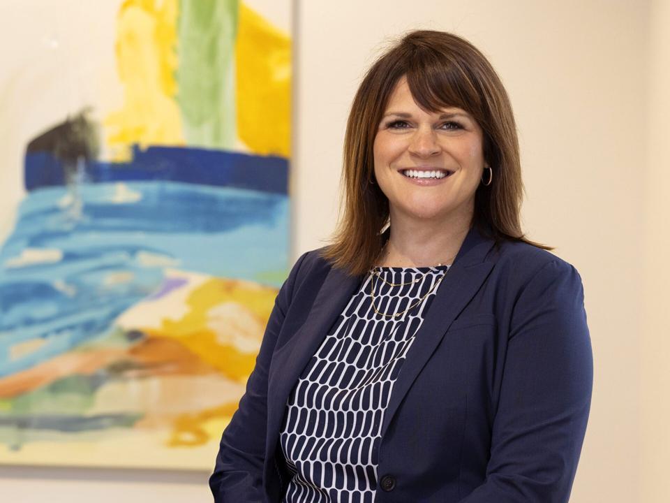 UR graduate Petz, CEO of Sherwin-Williams, to give commencement address