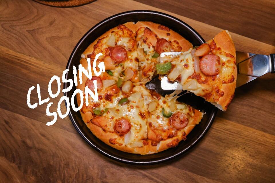Popular Pizza Chain Announces 250 Store Closures - NewsBreak