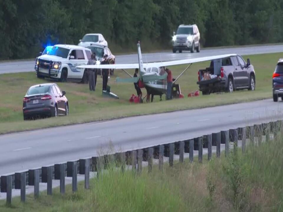 Plane lands on I-77 near Exit 34