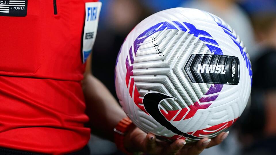 2025 NWSL schedule: CBS to air 14 matches across season and playoffs ...