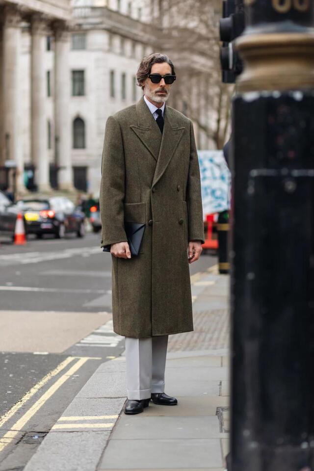 London Fashion Week June 2024: All The Shows & Events - NewsBreak