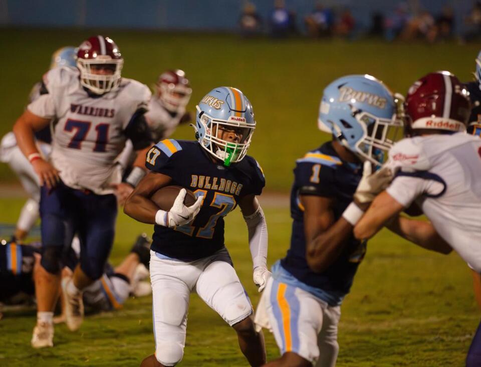 Burns football gets win No. 1 of 2025 season with rout of East Gaston ...