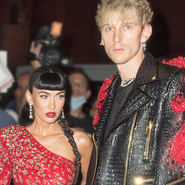Wait ‘Til You See This Awkward Video Of Megan Fox And MGK That Just ...