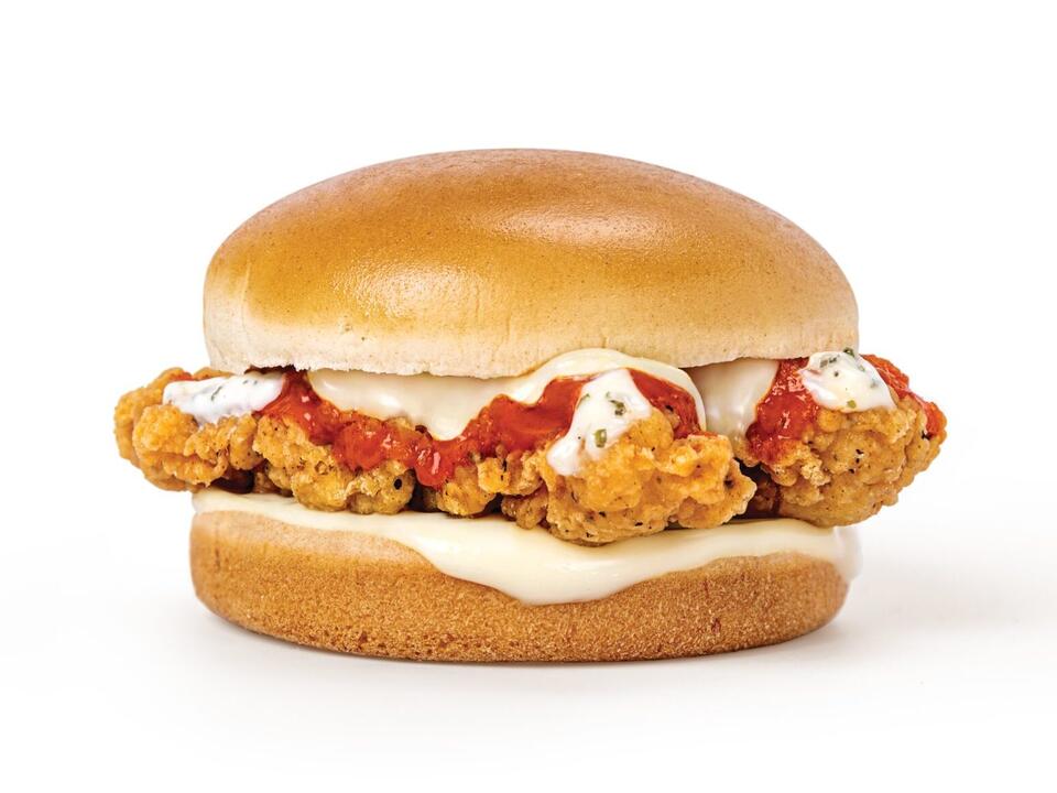 The Buffalo Ranch Chicken Strip Sandwich Returns to Whataburger