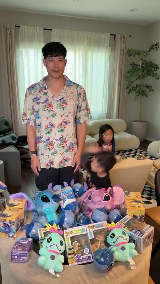 Lilo & Stitch Claw Machine (Part 4) #hungryFAM #LiloAndStitch #stitch # ...