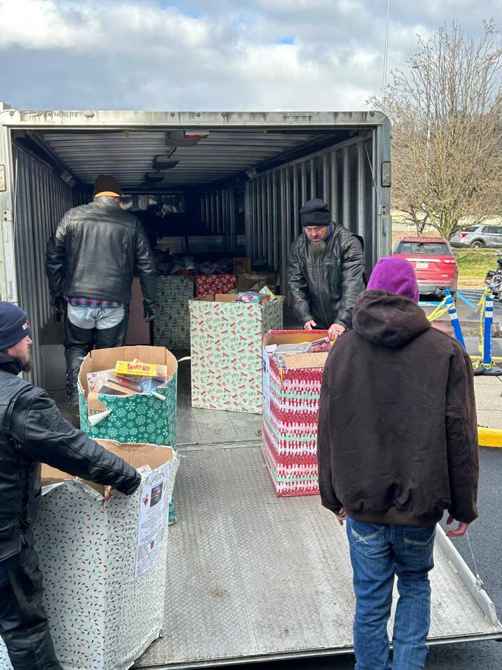 ‘West Virginia Toy Ride’ sees hundreds of motorcyclists deliver gifts ...