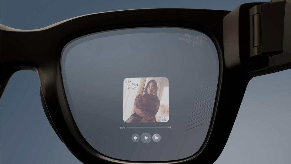 Meta Unveils Ray-Ban Display Smart Glasses, Neural Band, Metaverse ...