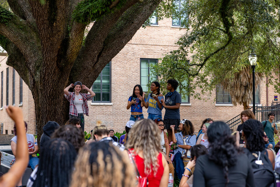 PHOTOS: LSU students host Performative Masc Lesbian Contest - NewsBreak