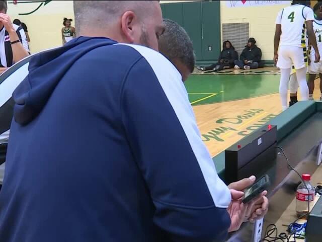 Controversy or good call? Refs use cellphone replay in Virginia high ... Controversy or good call? Refs use cellphone replay in Virginia high ...