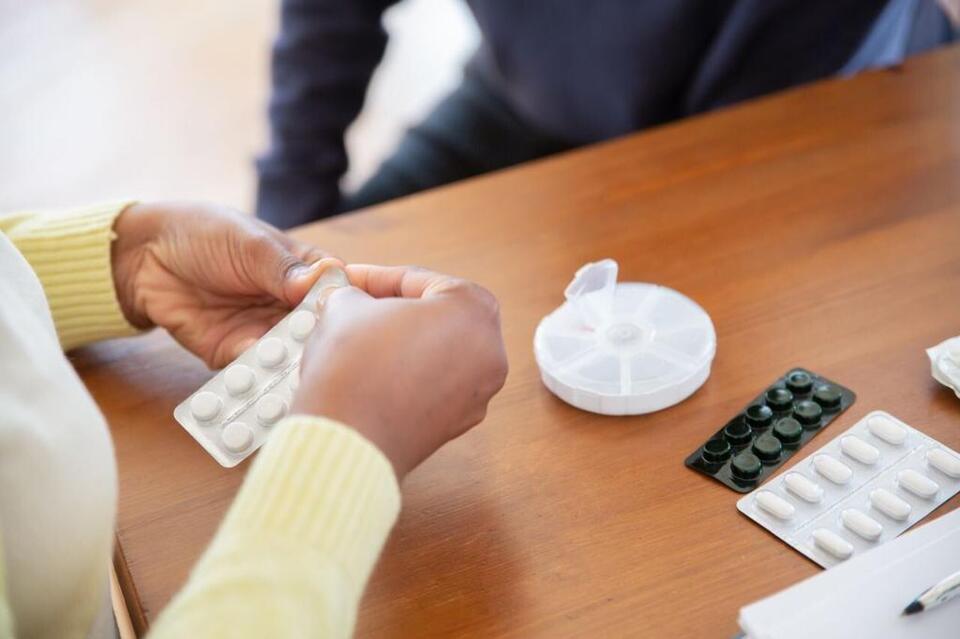 1 in 3 middle-aged adults struggle with basic health tasks - NewsBreak