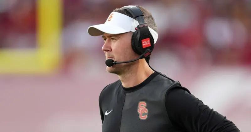 USC again unranked in AP, Coaches Polls but a big opportunity awaits ...