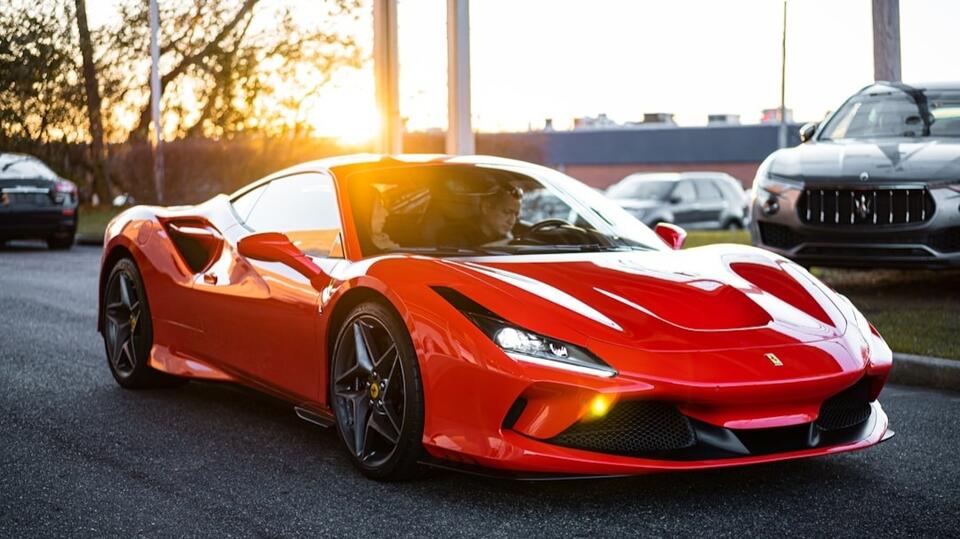 California Billionaire Powerball Winner Spotted Car Shopping After ...