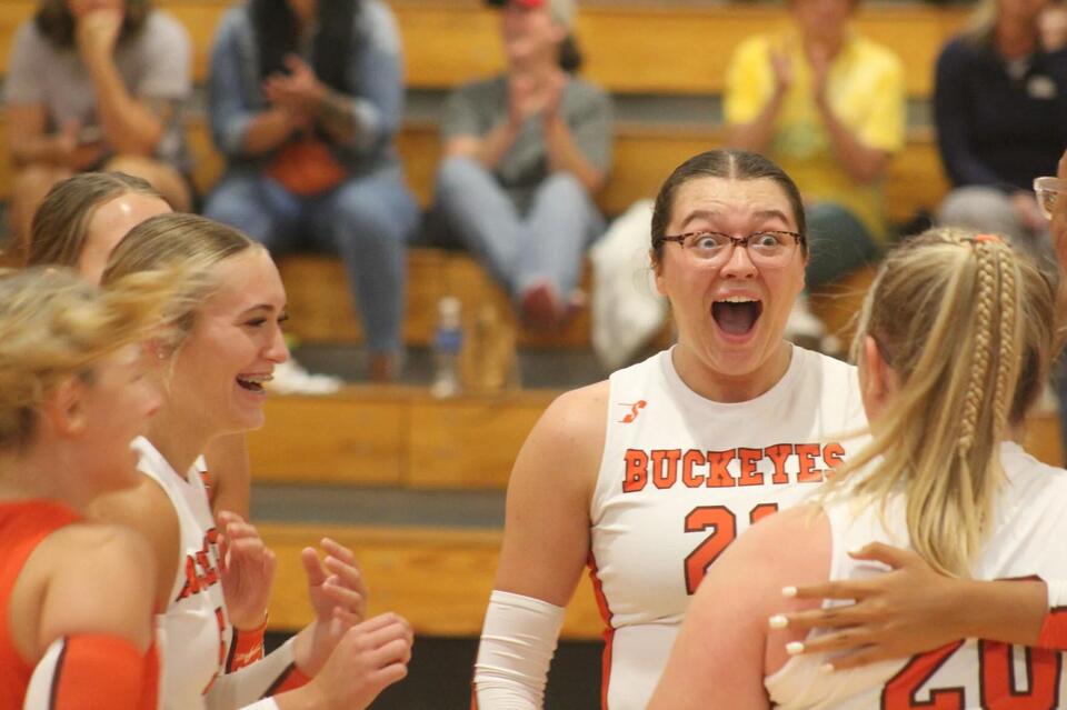 Nelsonville-York sweeps Trimble on the court - NewsBreak