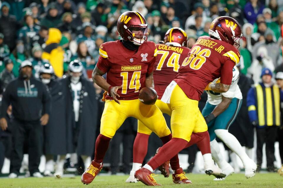 Commanders Announce Surprise QB Signing After Injuries to Jayden ...