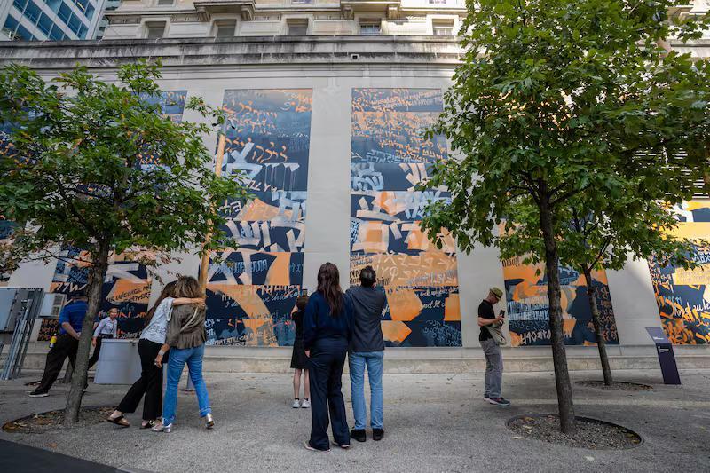 A new mural dedicated to Holocaust remembrance is unveiled on Ben ...