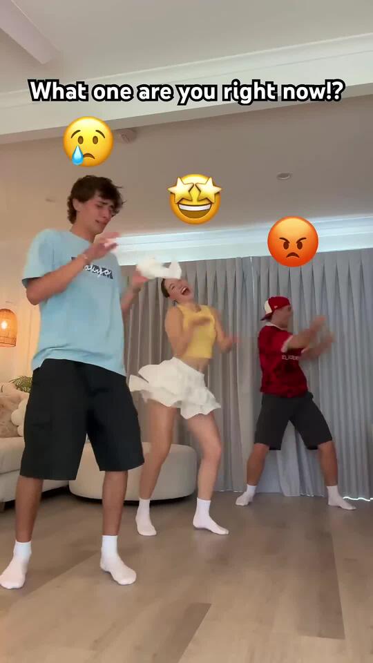 WHAT ONE ARE YOU RIGHT NOW APT by ROS Bruno Mars dance trend friends funny shorts - NewsBreak