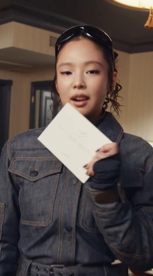 BLACKPINK’s Turns Heads With a Fresh New Look, Fans React - NewsBreak