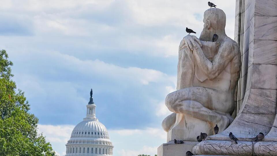 These four lawmakers bucked their party on stopgap spending bill ...