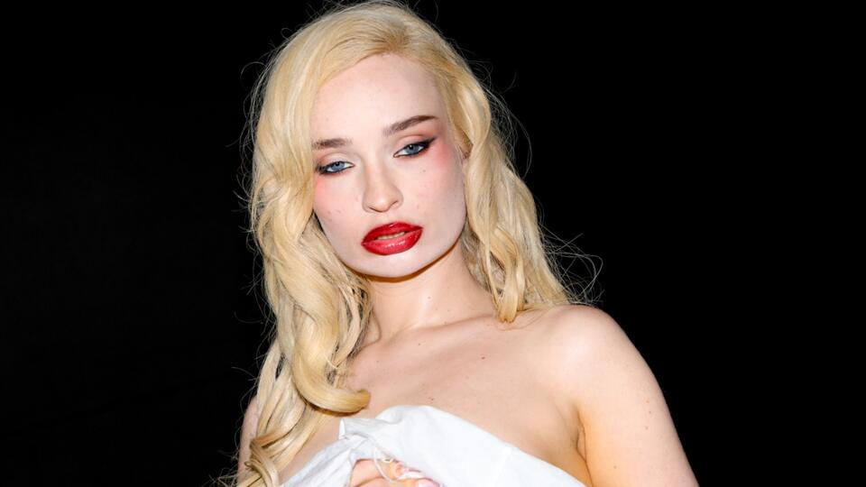 Kim Petras Shares Her Most Personal Photo to Date - NewsBreak