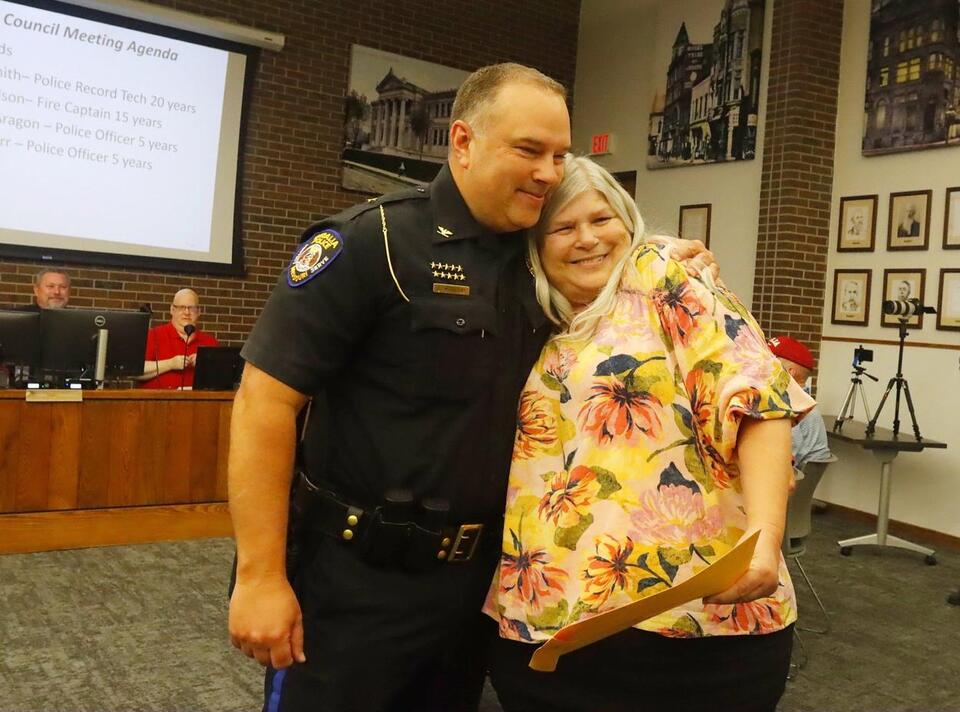 Smith, Aragon Recognized for Years of Service at SPD - NewsBreak