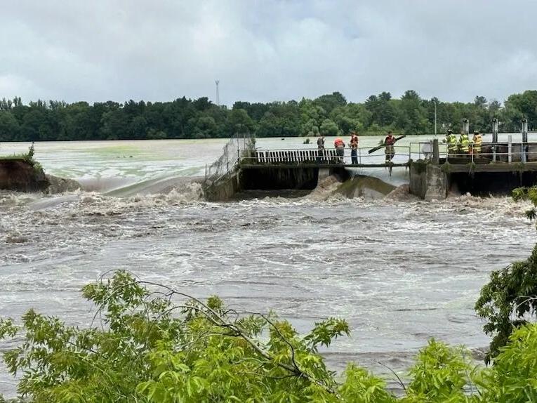 Record rains wash out Manawa's signature event, causes breach of ...