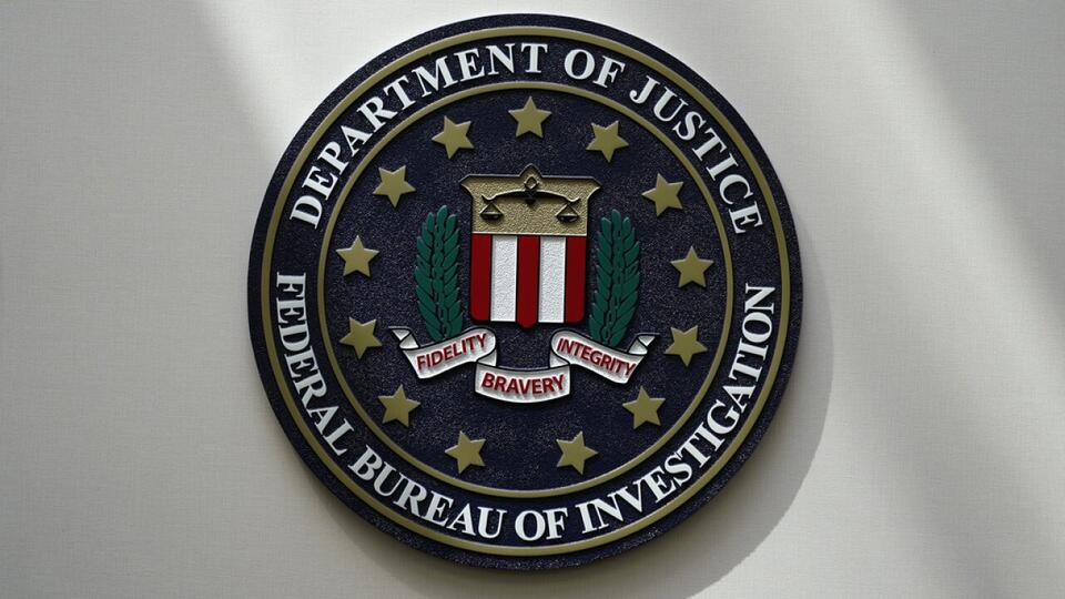 FBI disrupts 'ISIS-inspired' plot by juvenile at Indiana high school ...