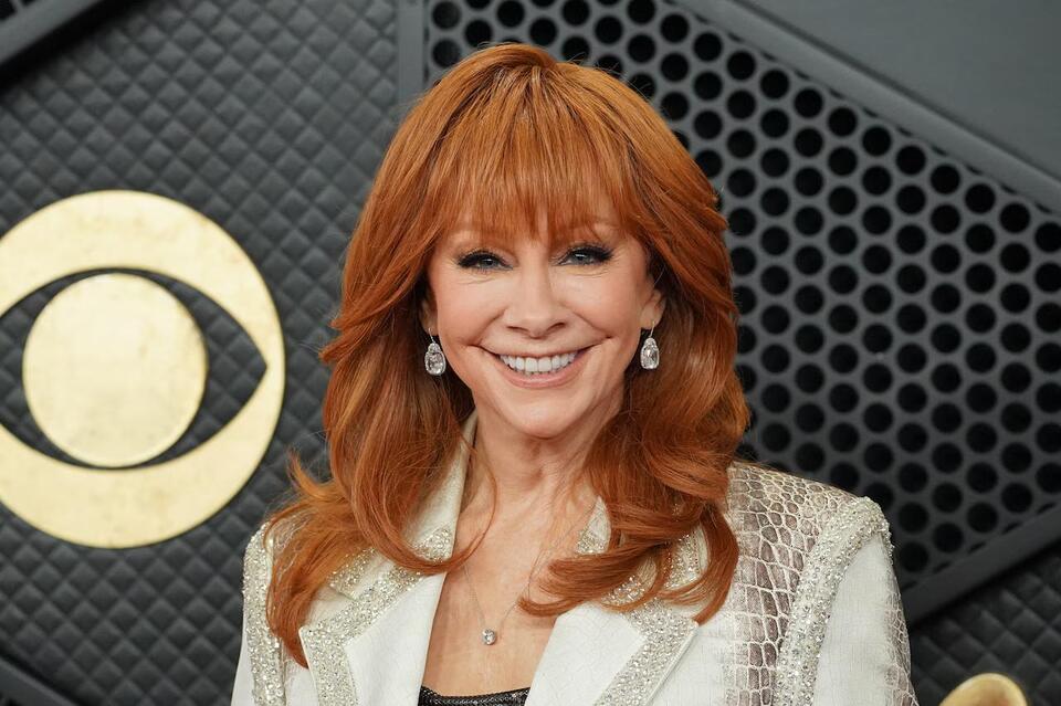 Reba McEntire explains reason for wedding delay - NewsBreak