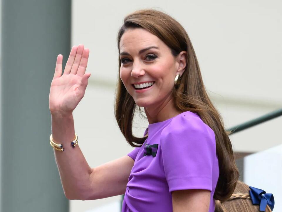 Kate Middleton Makes Rare Public Appearance With Husband Prince William ...
