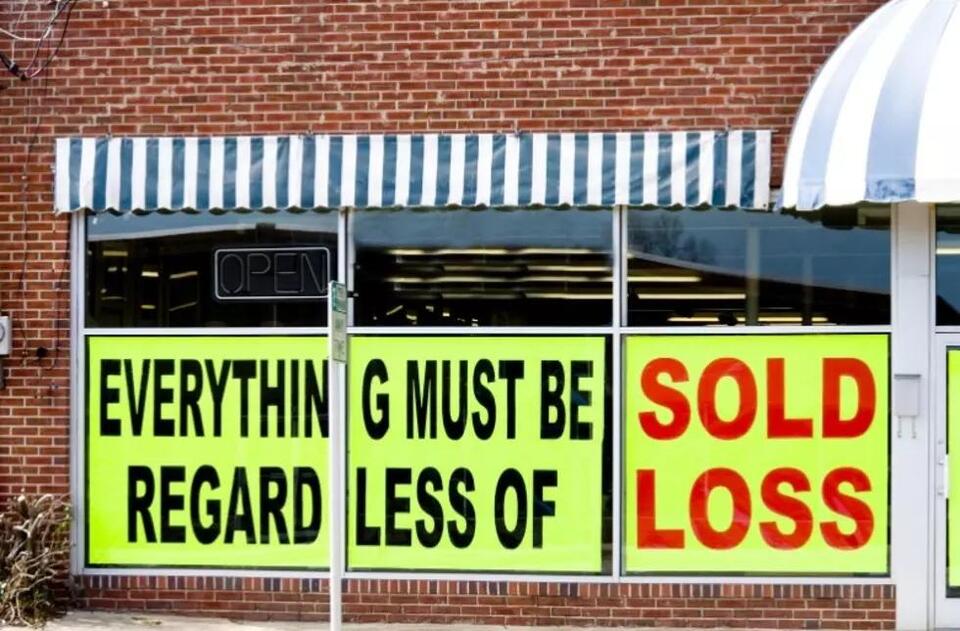 “Retail Apocalypse” Happening In New York, Beloved Stores Closing ...