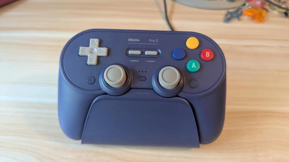 8BitDo Pro 3 review — A convenient step up - NewsBreak