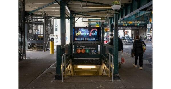 Four Sought in New York City Subway Robbery - NewsBreak