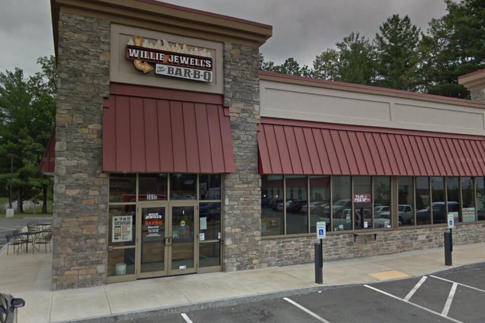 New Hampshire BBQ Restaurant Closing for Good After 9 Years - NewsBreak
