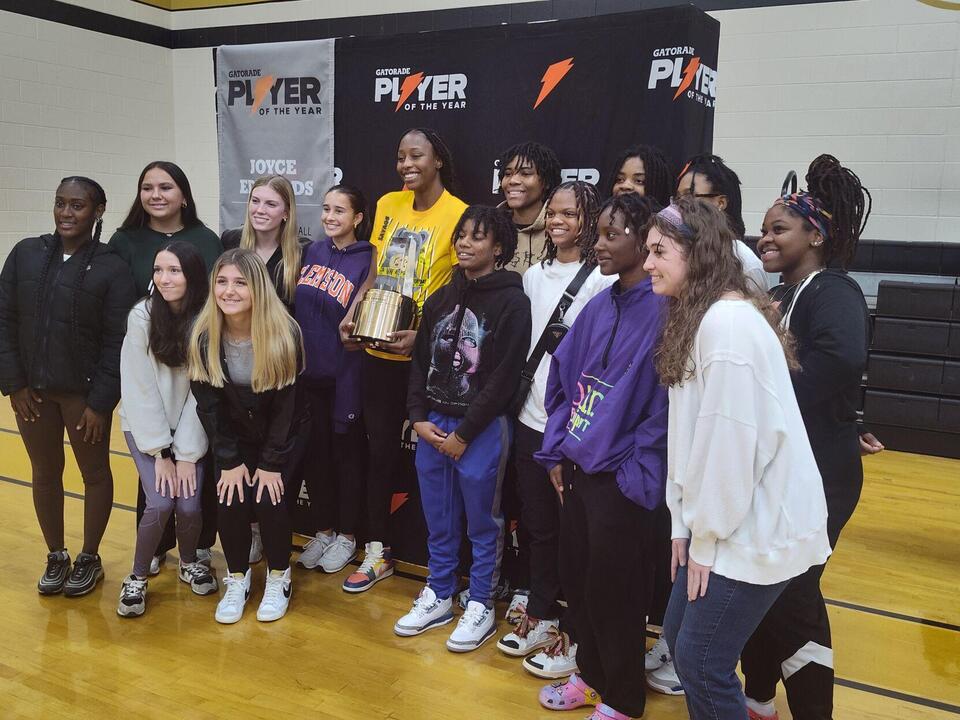 Joyce Edwards named USA Today's Girls Basketball Player and Athlete of ...