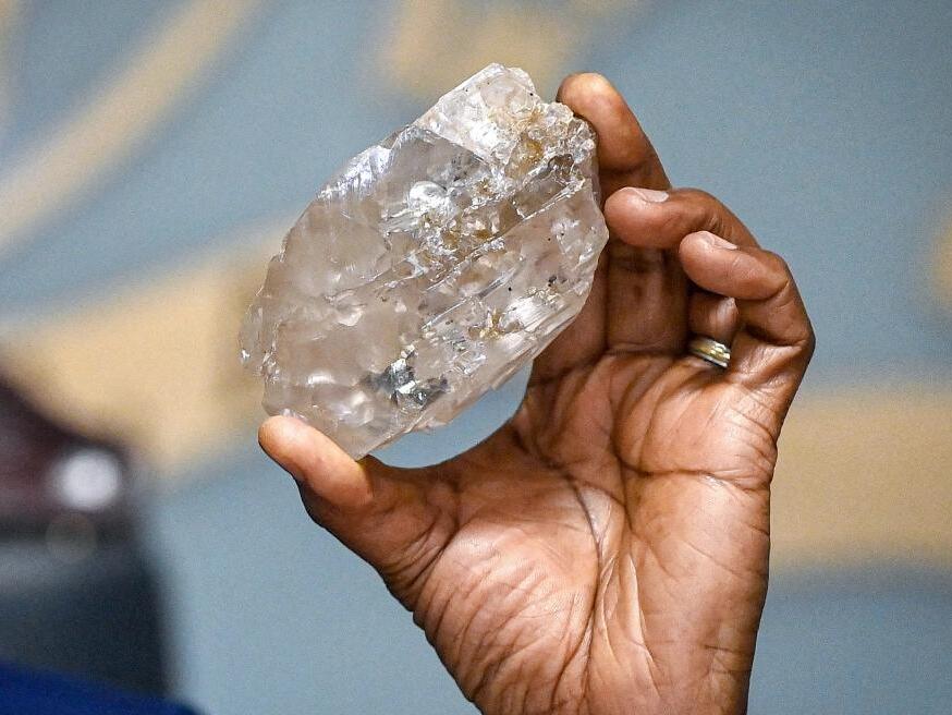 Biggest diamond in over a century is found in Botswana — a whopping 2,492 carats