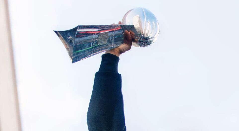 Two NFL Legends with a Combined 11 Super Bowl Rings Died This Week ...