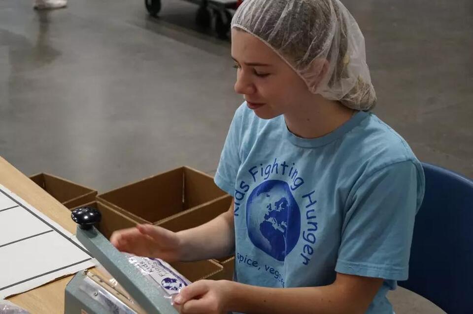 Kids Fighting Hunger Hosting Food Packaging Event - NewsBreak