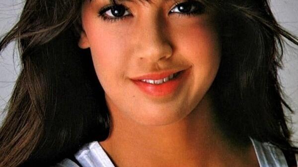 'Fast Times' High School Film Icon Phoebe Cates Reaches Retirement Age ...