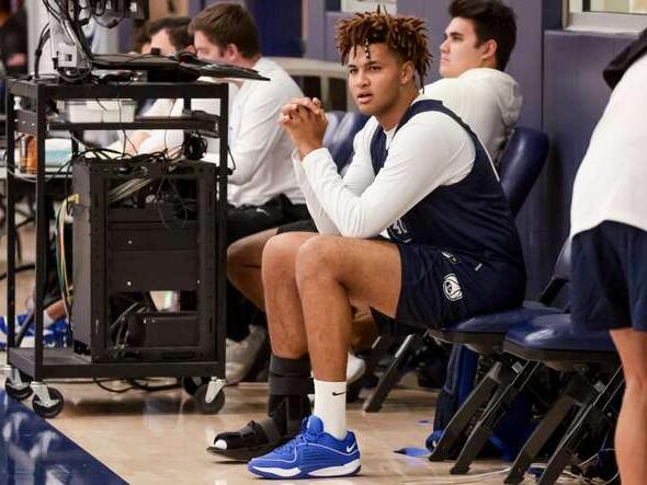 The transfer portal story of Marcus Adams Jr. is different than others ...