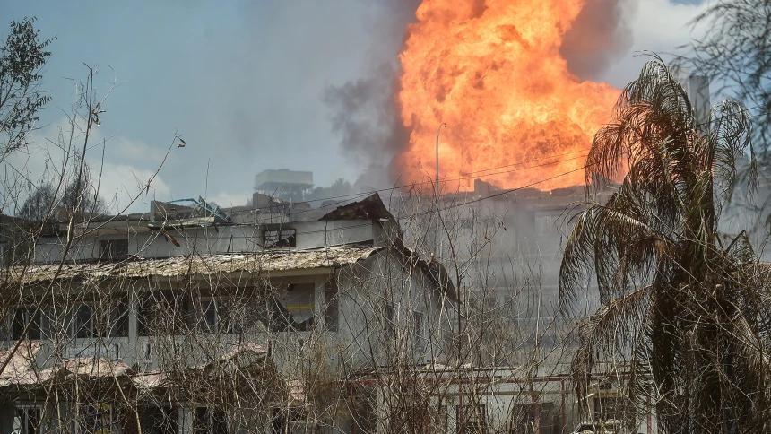 Burst gas pipe sparks column of flame in Malaysia, injuring more than ...