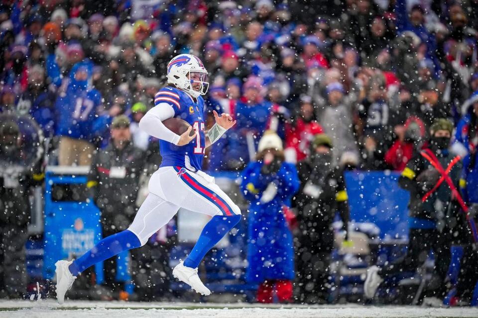 ‘Josh Allen is the Best QB’ — NFL World Reacts to Epic Bengals-Bills ...