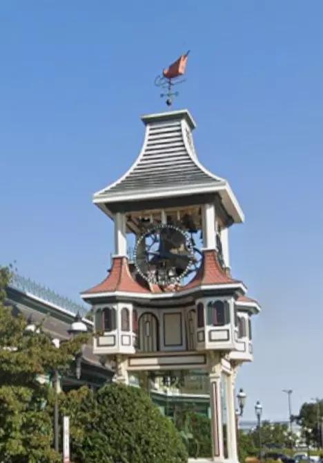 Own Piece of Christmas Tree Shops History - NewsBreak