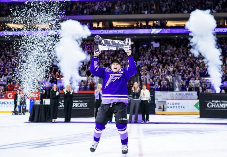 Liz Schepers scores OT winner, lifting Frost to second straight Walter ...