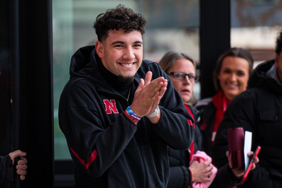 Dylan Raiola Transfer Portal: Nebraska QB Linked To $990,000,000 ...