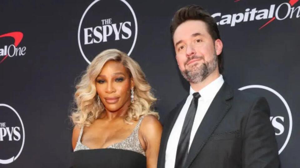 ‘She Was Financially Fine Before Him’: Resurfaced Photo of Serena ...