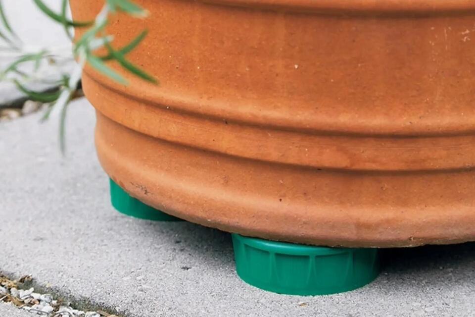 Gardener shares clever trick to repurpose container lids: 'This is ...
