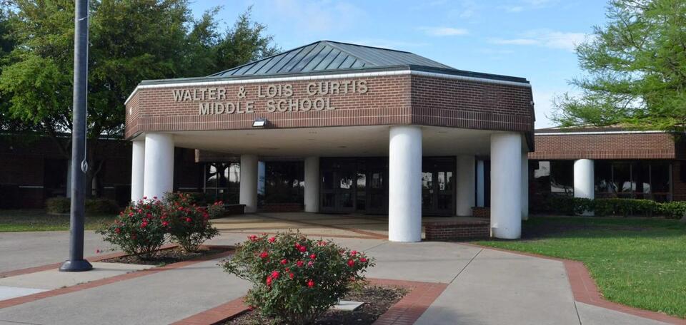 Allen ISD Teacher on Leave Over ‘Inappropriate Communication’ With ...