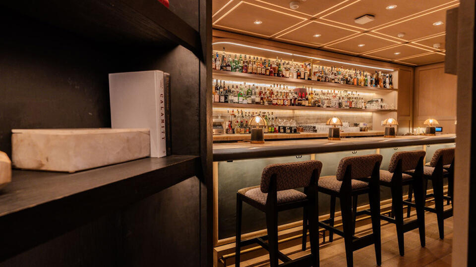 Houston’s Best Speakeasies: Where to Sip Cocktails Behind Bookcases ...