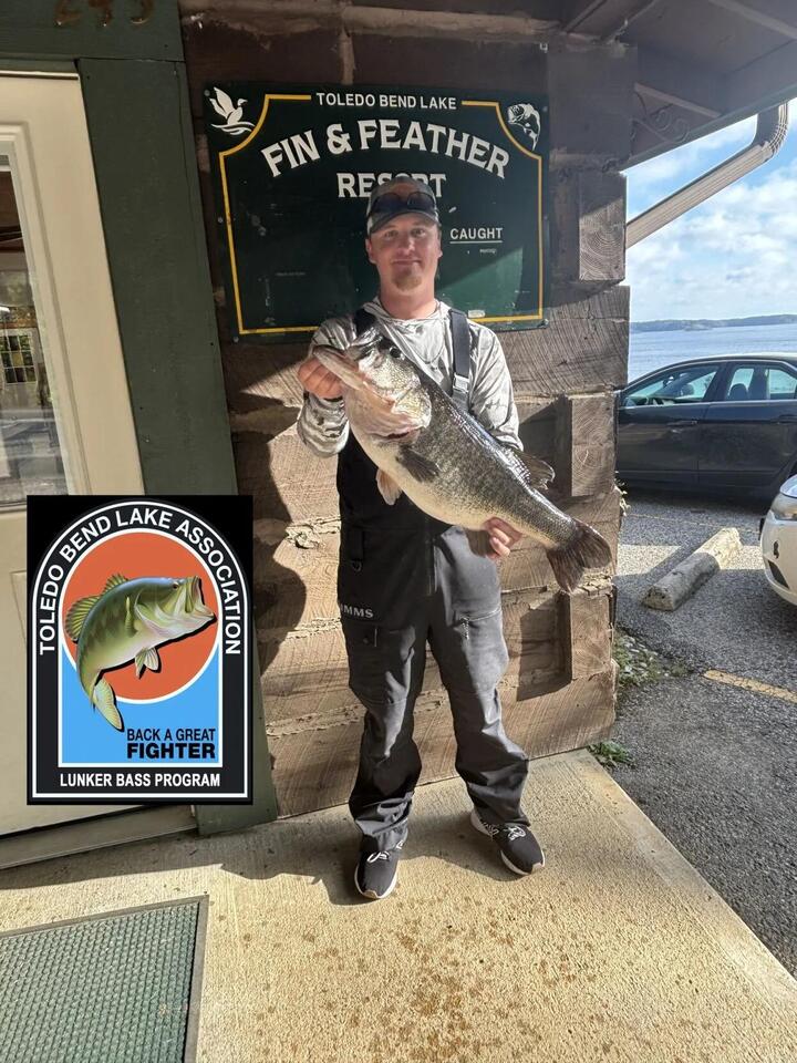 Local Man Catches Bass Weighing Nearly 12 Pounds on Toledo Bend Lake ...