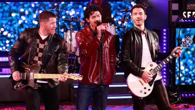 Nick Jonas reveals Kevin Jonas has turned down 'Dancing with the Stars ...